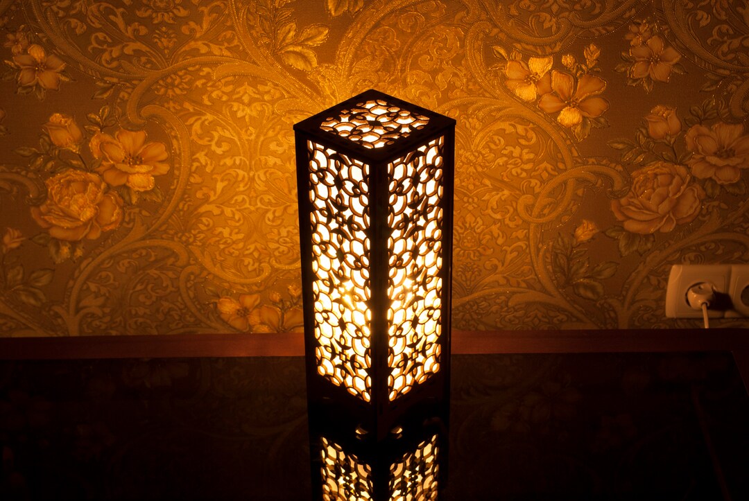 Night Light Arabesque Accent Lamp Decorative Wooden Night Lamp for ...
