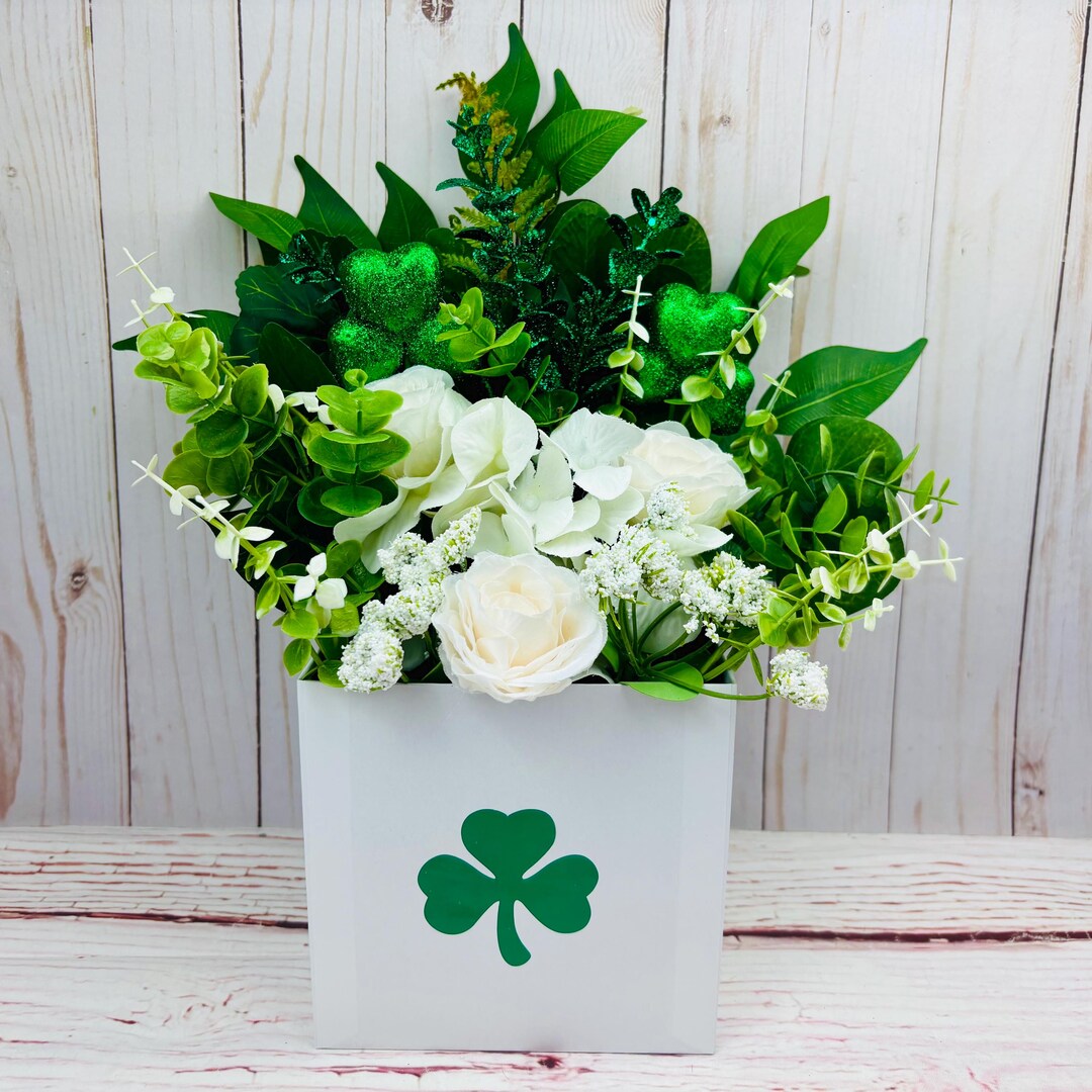 St Patricks Day Table Centerpiece, Shamrock Centerpiece, St Patrick Day ...