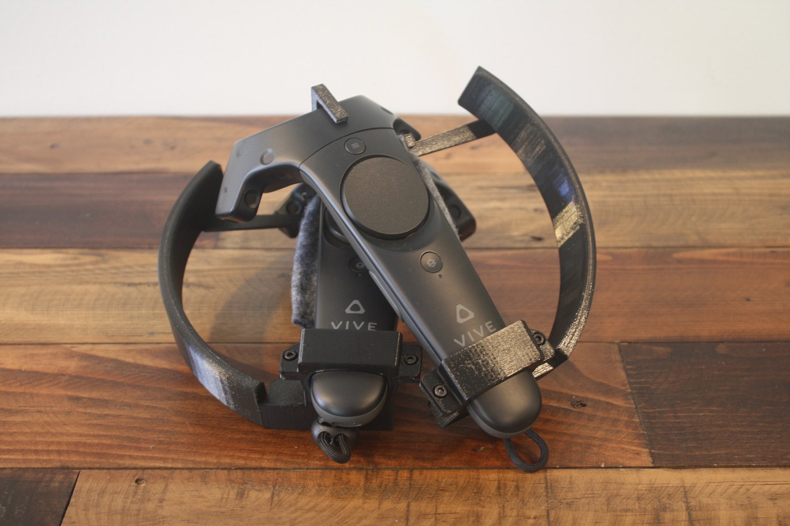HTC Vive Controller Mod/grip Make Your Vive Controllers Feel - Etsy HTC Vive Controller Mod/grip Make Your Vive Controllers Feel - Etsy