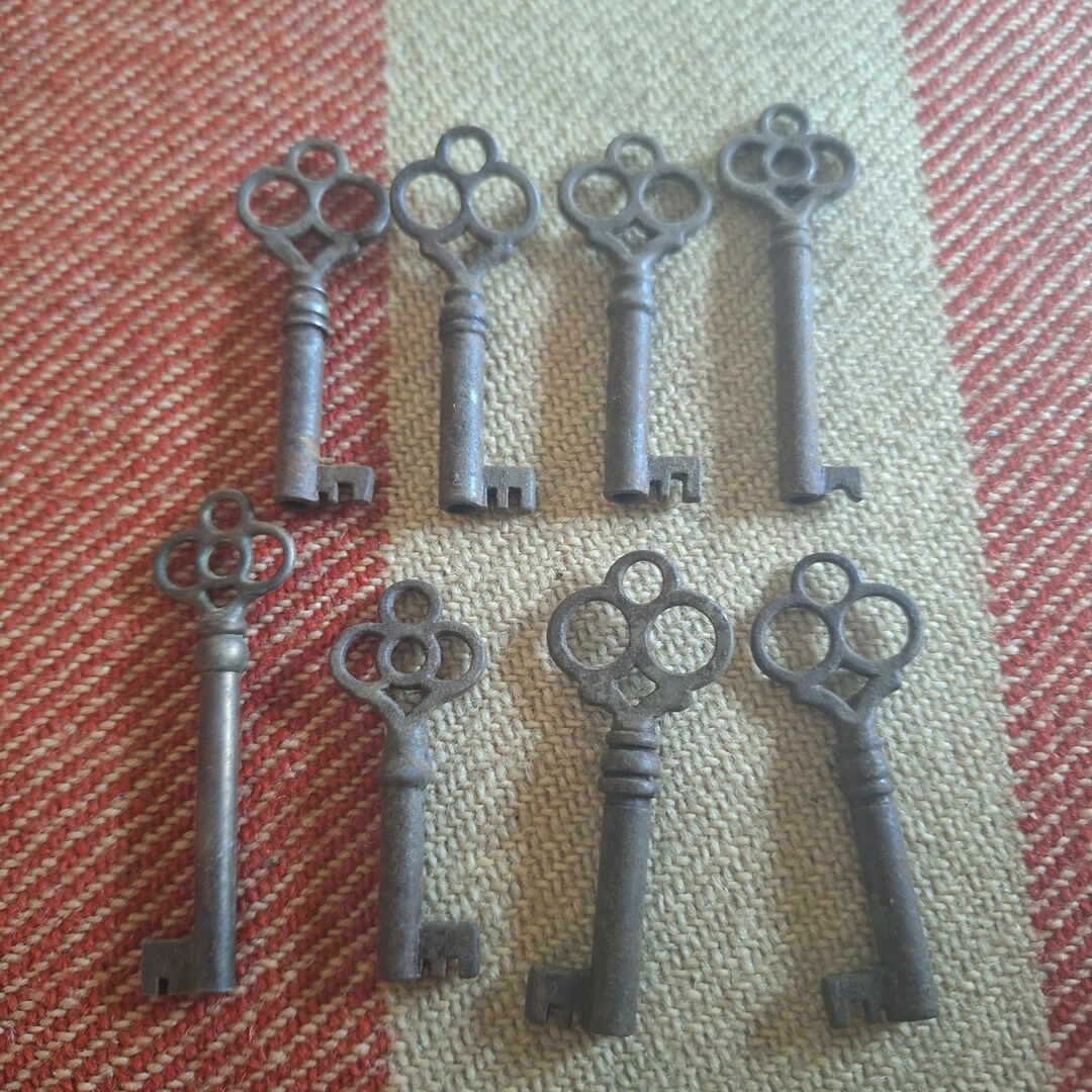 Authentic Real Vintage Metal Skelton Key Lot of 8 Pin Key Barrel Key - Etsy