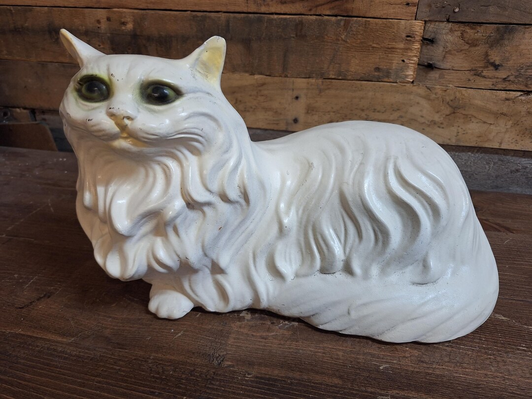 Vintage Large White Ceramic Persian Cat Statue Figurine Laying Down ...
