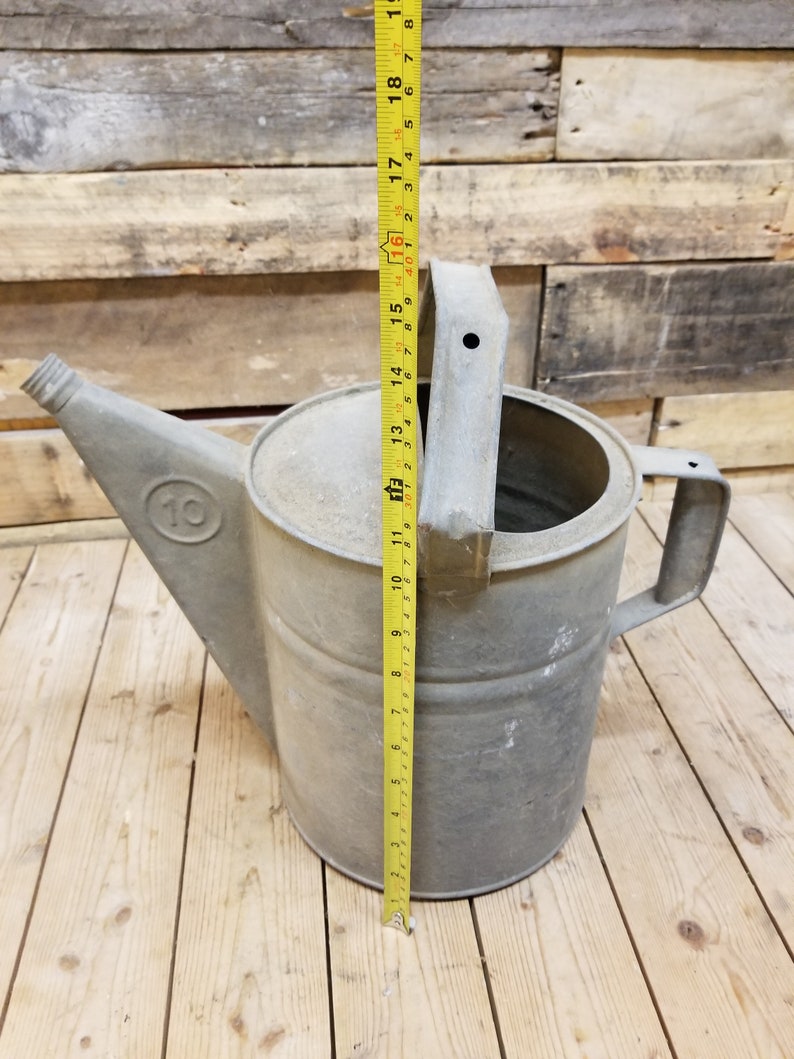 Vintage #10 Galvanized Watering Can - Etsy