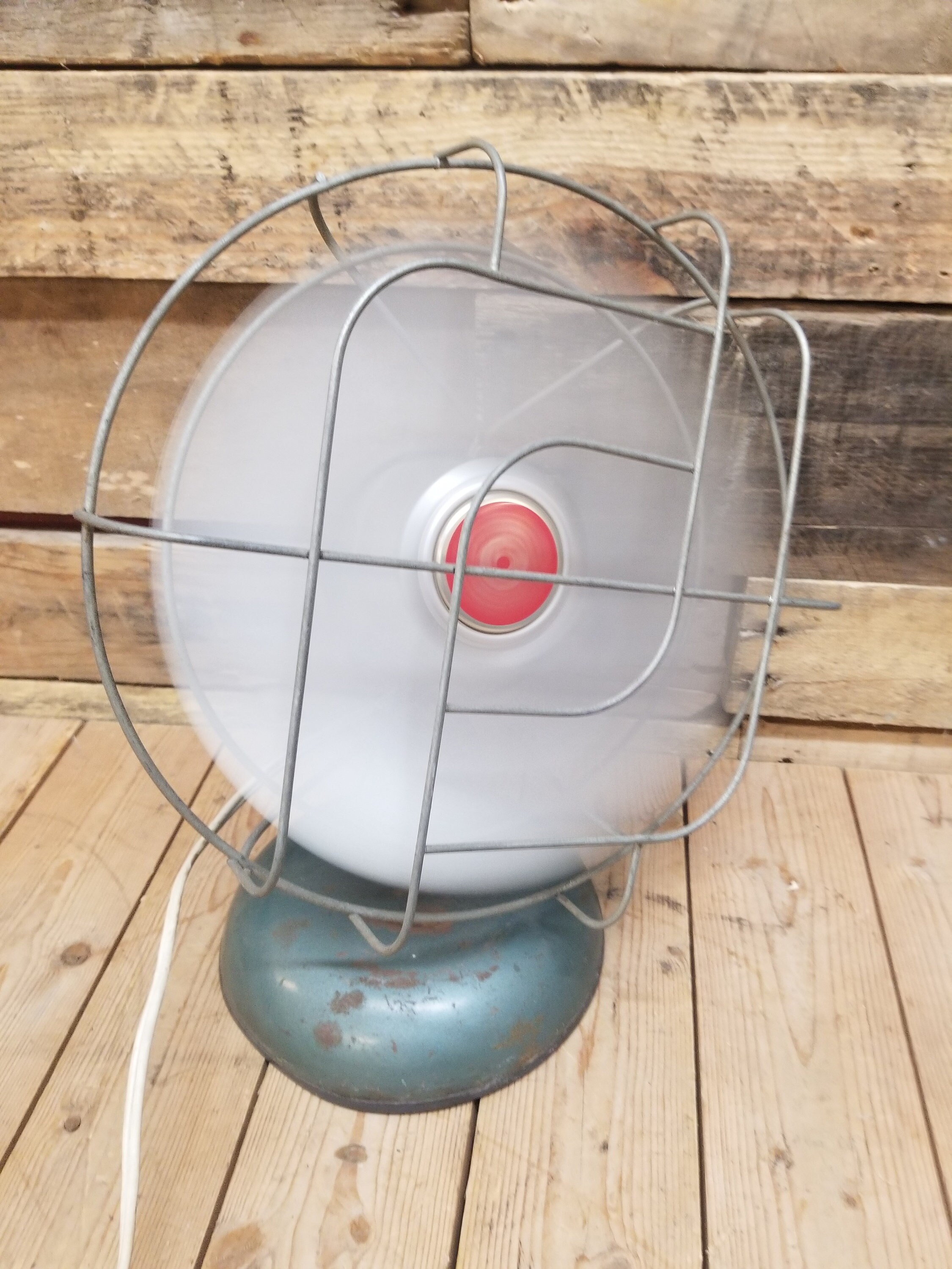 Vintage Super Letric Metal Industrial Table Top Fan Mid Century Modern ...