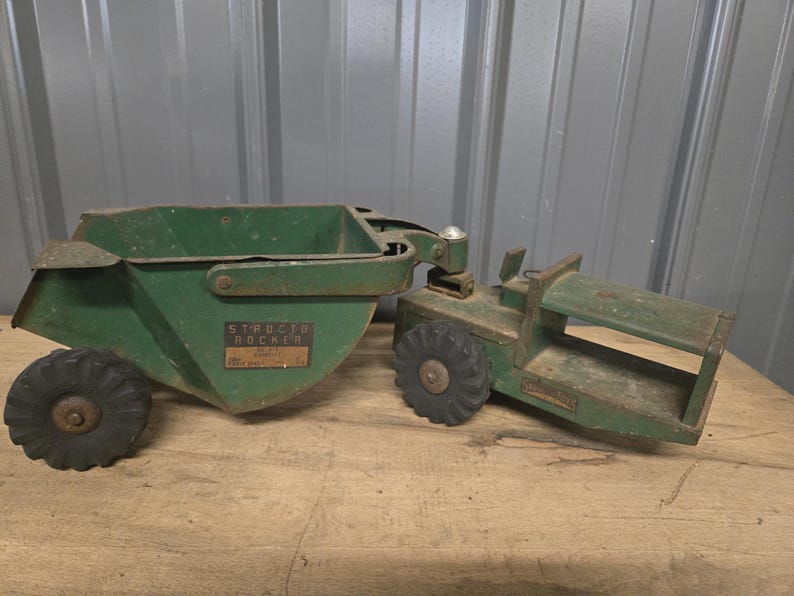 Vintage 1950’s Structo Rocker Dump Truck Hauler - Pressed Steel ...