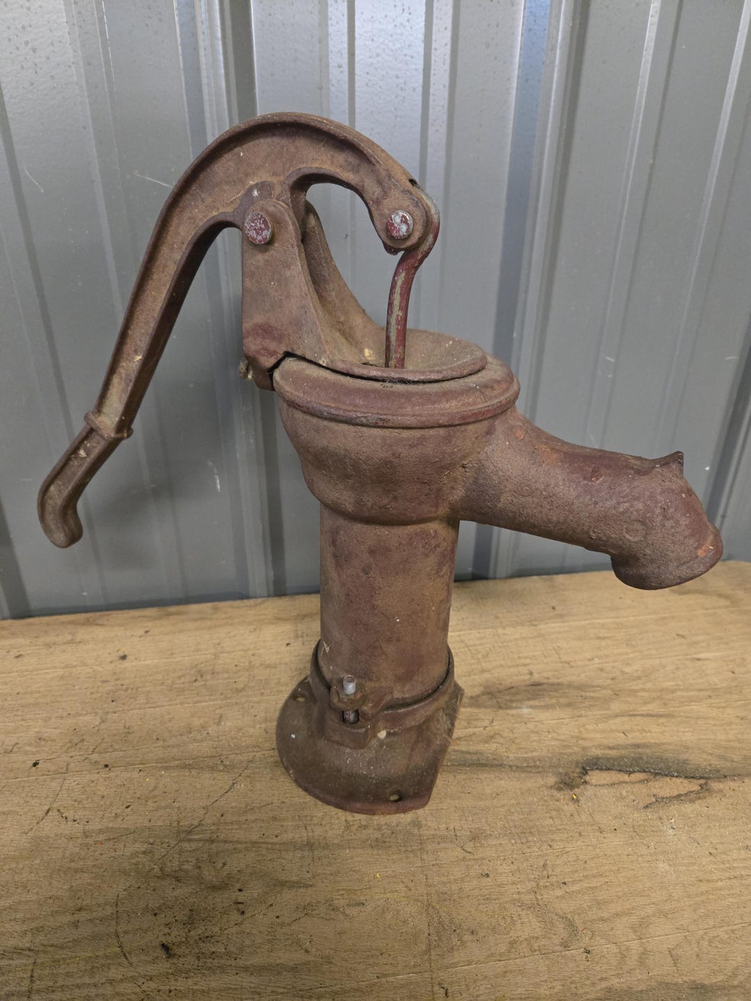 Antique Cast Iron Hand Water Pump - Yard Decor, Garden Decor 16" - Etsy