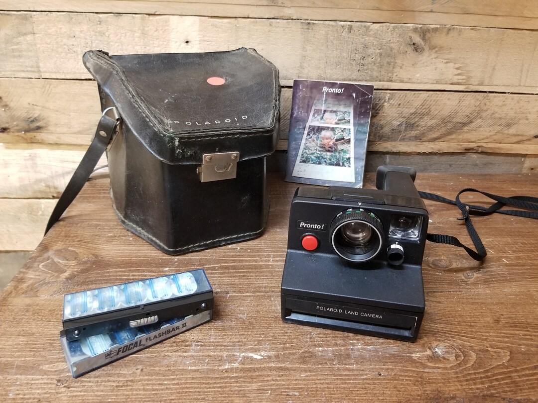 Vintage Pronto Polaroid Land Camera With Case Bag and Flash Bars - Etsy