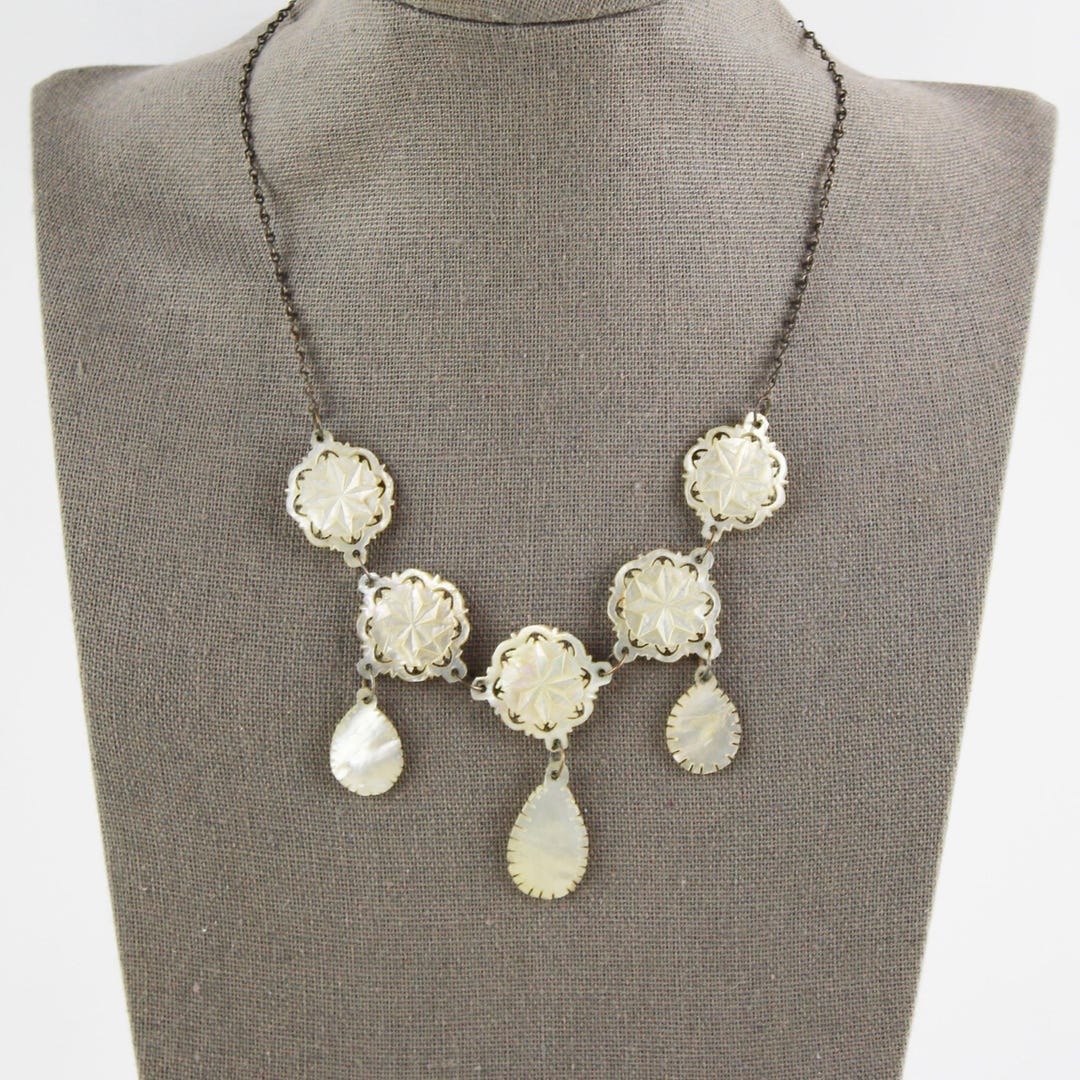 Vintage MOP Festoon Style Carved Star Drop Necklace - Bethlehem Art - Etsy
