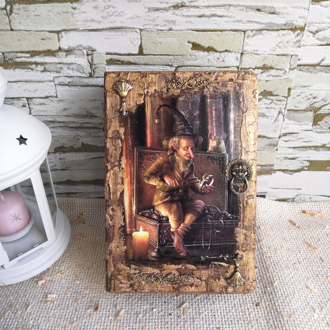 Antique Key Holder Wooden Book Store Key Holder Vintage Key Holder Key ...