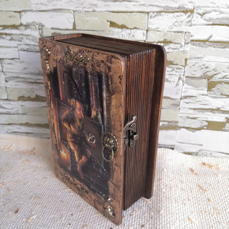 Antique key holder Wooden book store key holder Vintage key | Etsy