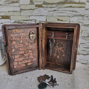 Antique Key Holder Wooden Book Store Key Holder Vintage Key Holder Key ...
