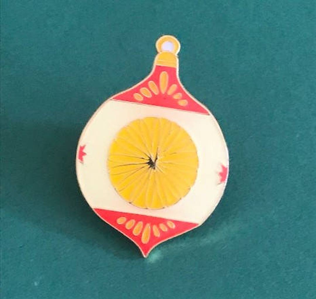 Vintage Pin Club - Christmas Bauble Red Enamel Pin Badge - Etsy