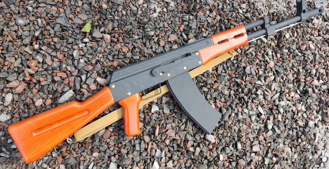 Wooden Toy Boys Kalashnikov AK47 Layout Copy 1:1 Machine Gun ...