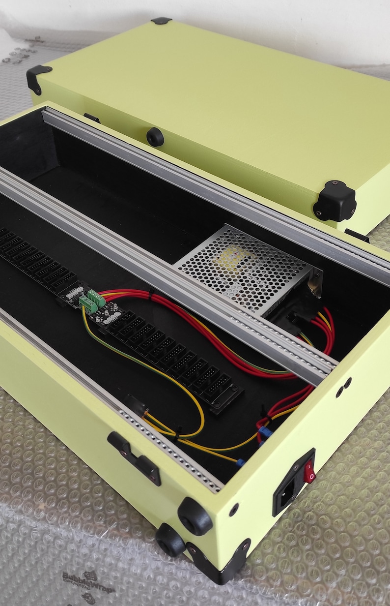 Portable Eurorack Case 6u 88 Hp Powered Chosable Color - Etsy