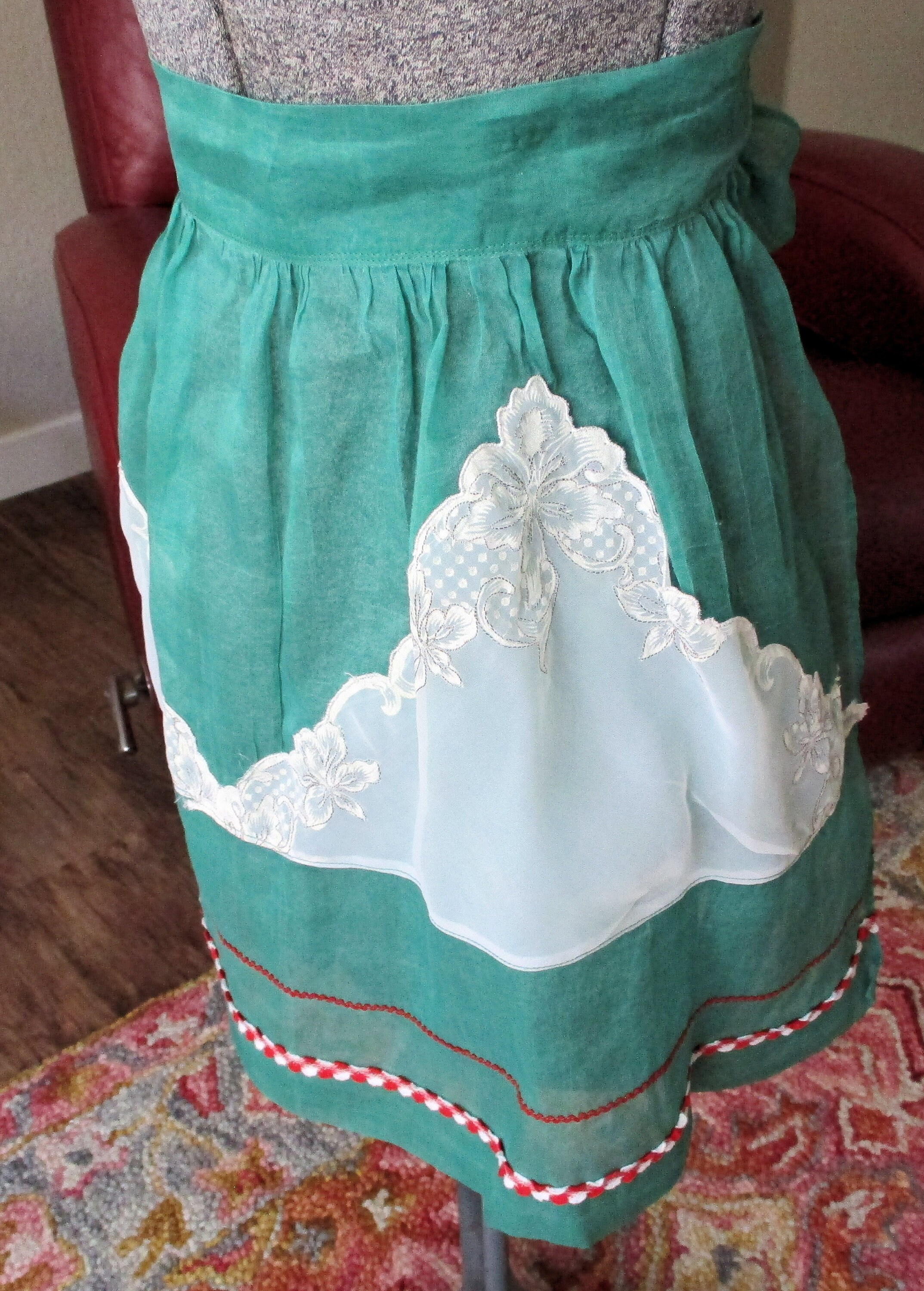 HANDMADE APRON, Green Organdy Apron, Vintage 1950s Apron, Holiday Apron ...