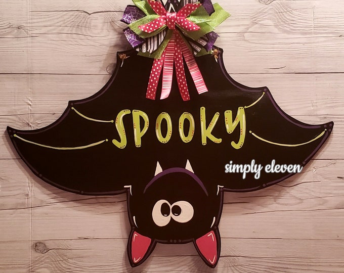 Halloween Door Hanger, Fall Door Decor, Bat Decoration, Spooky Welcome ...