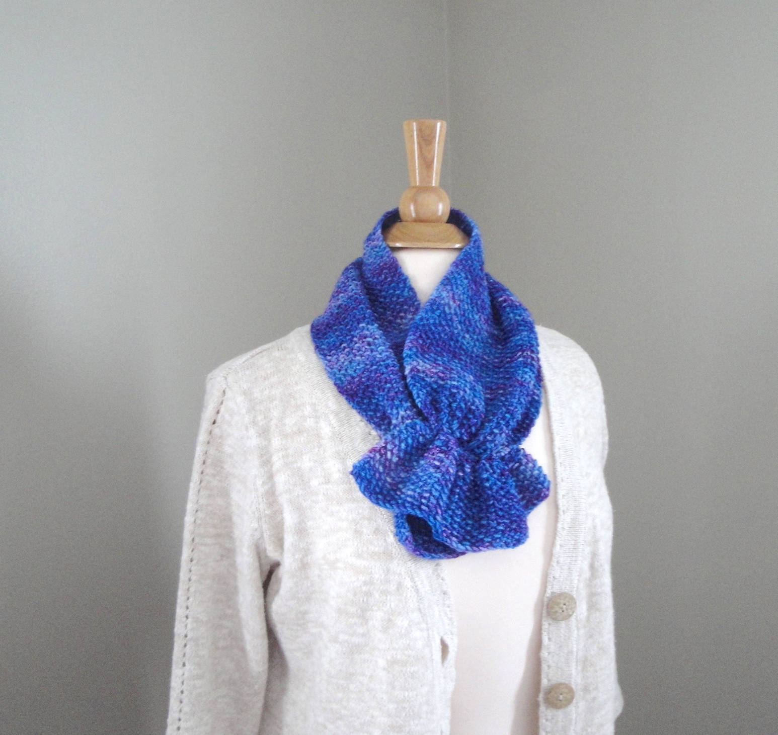 Ruffle Neck Warmer Scarf Knitting Pattern Easy Confident - Etsy