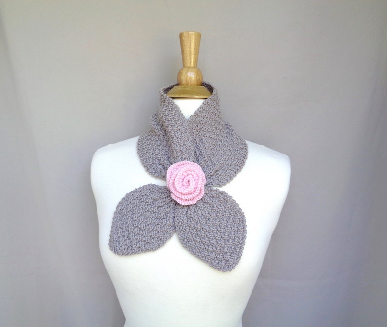 Rose Ascot Scarf Knitting Pattern Neck Warmer With Flower | Etsy UK