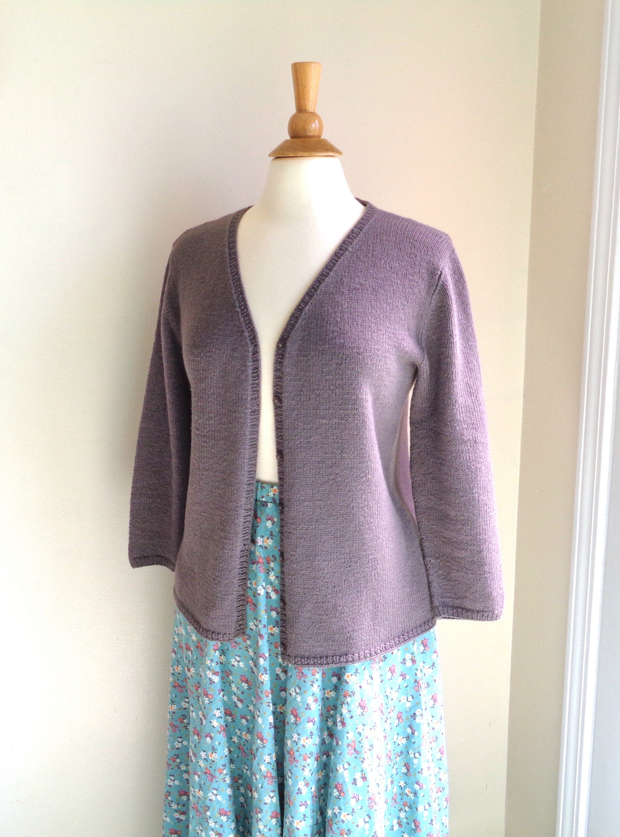 Layering Cardi Knitting Pattern, Cardigan Sweater, Bracelet Sleeves, V ...