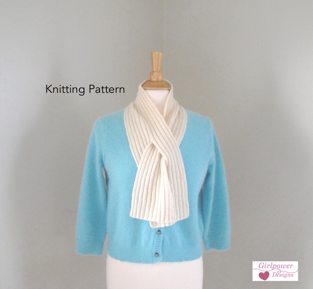 Ribbed Keyhole Scarf, Easy Knit Pattern, Sport or Fingering Yarn, Pull ...
