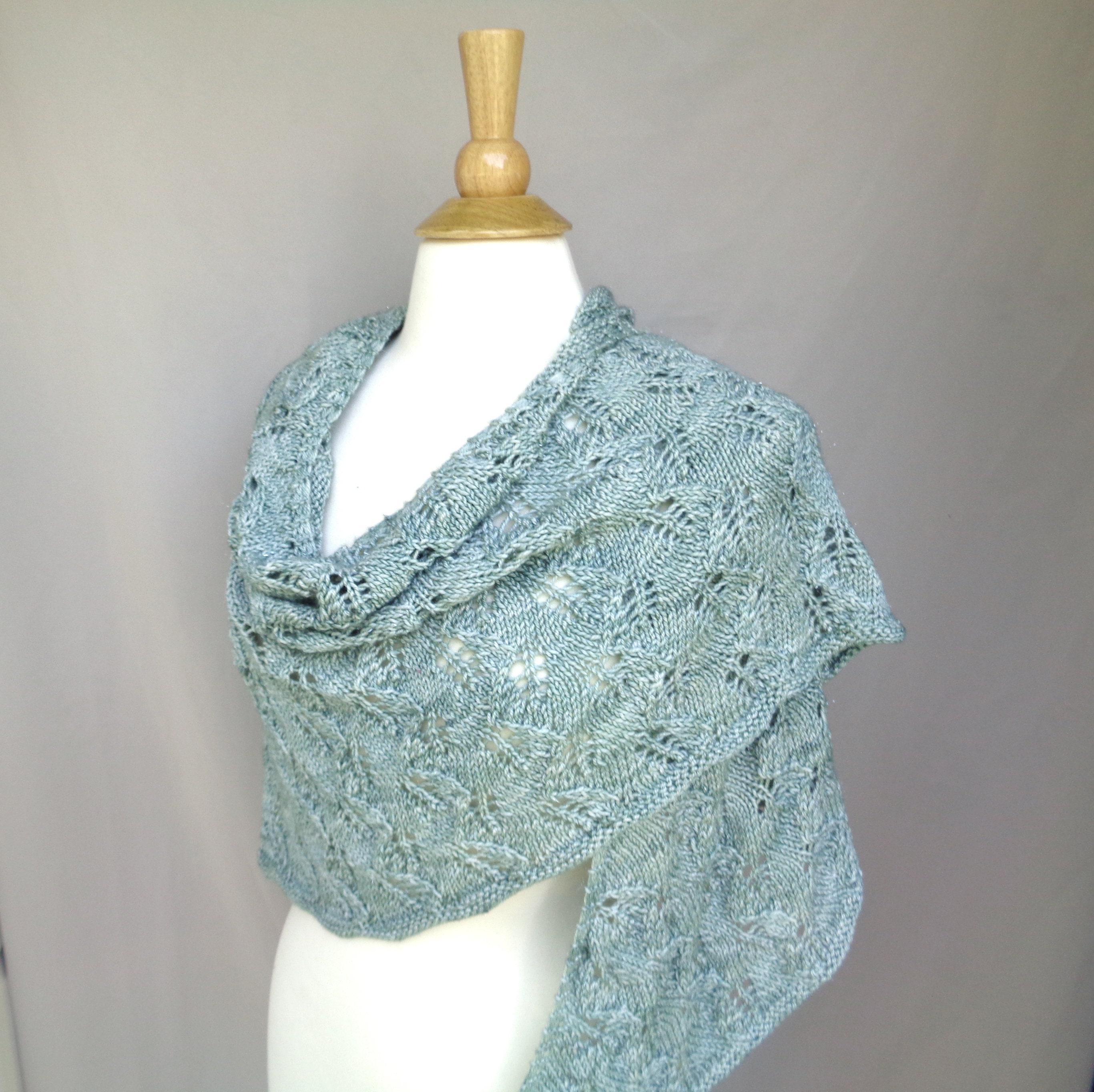 Full Leaf Shawl Knitting Pattern Ivy Lace Leaves Dk Yarn | Etsy