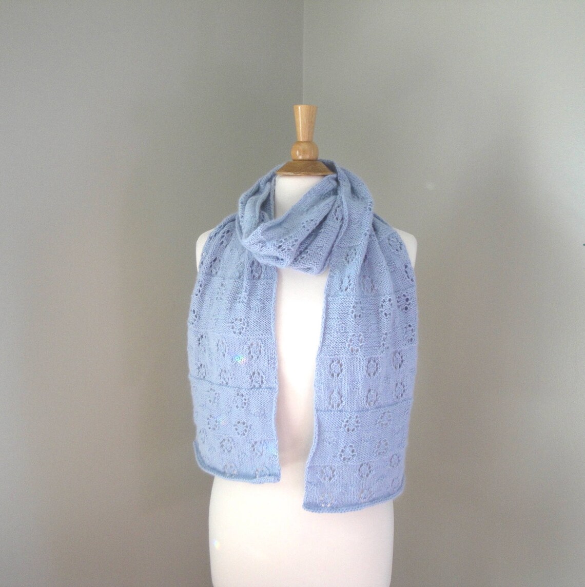 Lace Snowflake Scarf Knit Pattern, Sport Weight Yarn, Lacy Stars, Women ...