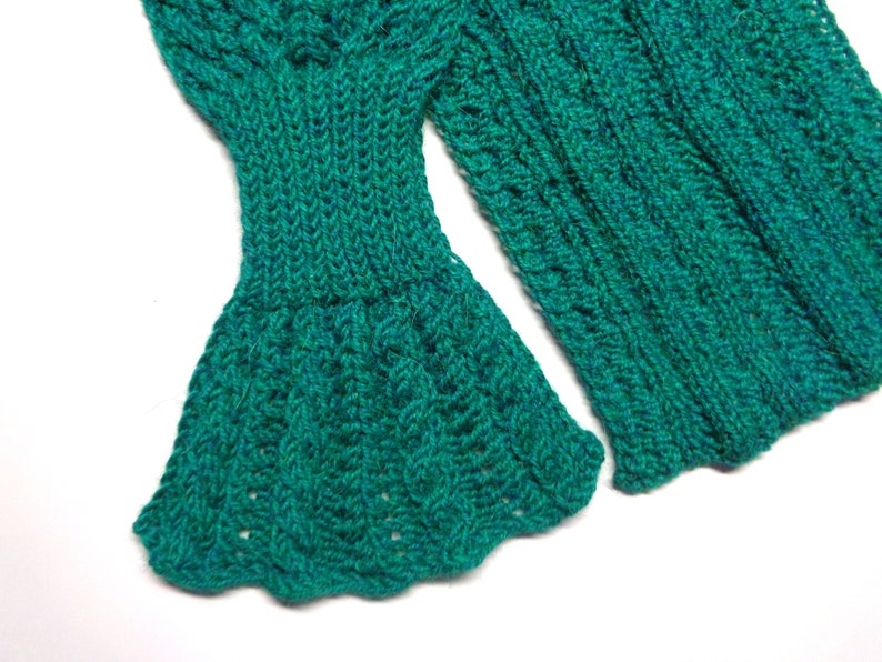 Pull Through Keyhole Scarf With Cables Knitting Pattern Neck | Etsy