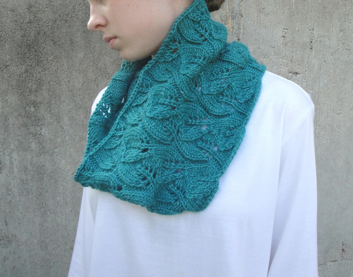 Leaf Design Cowl Scarf Knitting Pattern Easy Knit Lace Loop - Etsy