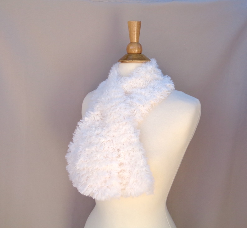 Faux Fur Neck Warmer Scarf Knitting Pattern, Pull Through Keyhole Scarf ...