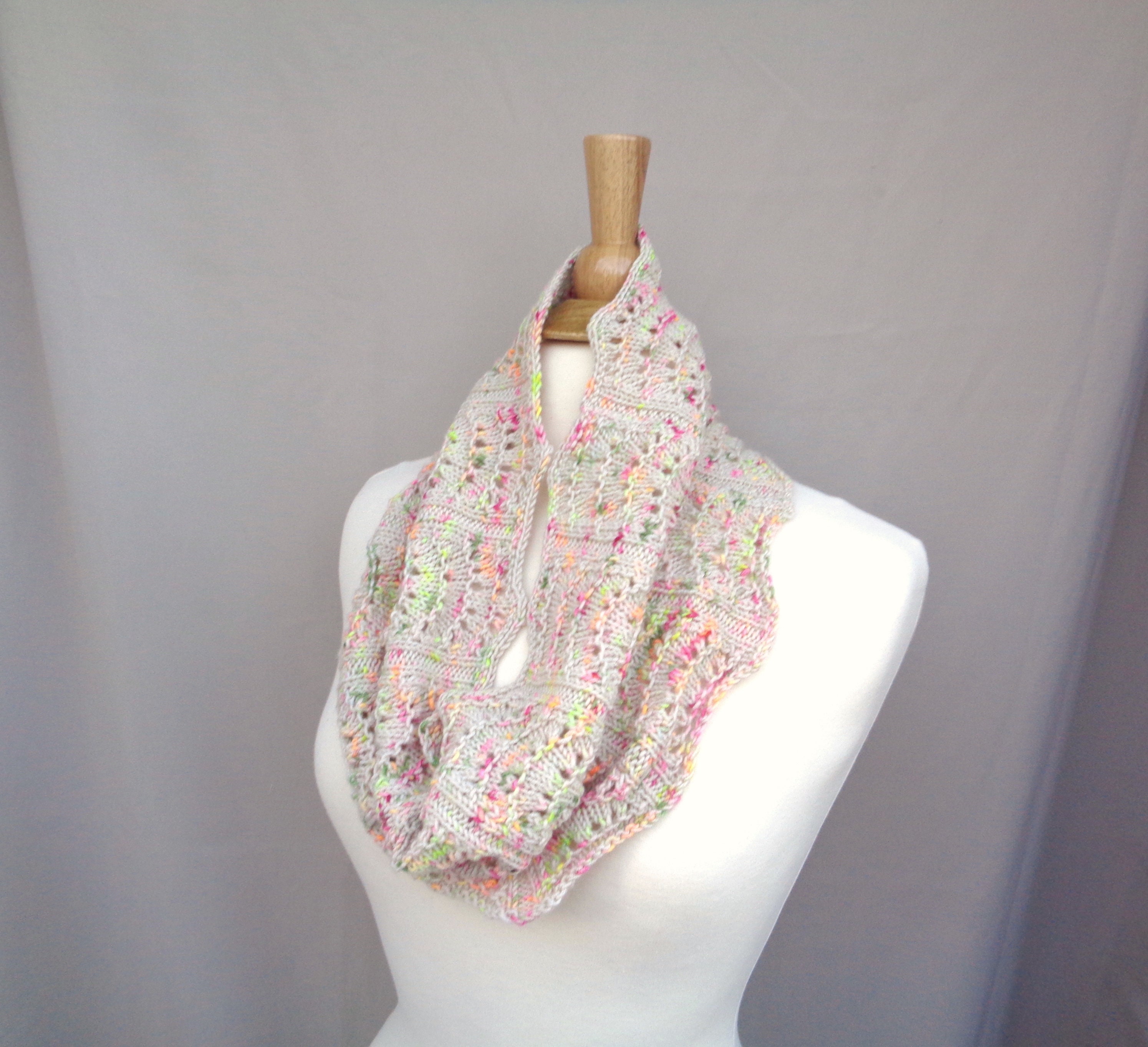 Scallop Lace Cowl Scarf Knitting Pattern Neck Warmer Loop | Etsy