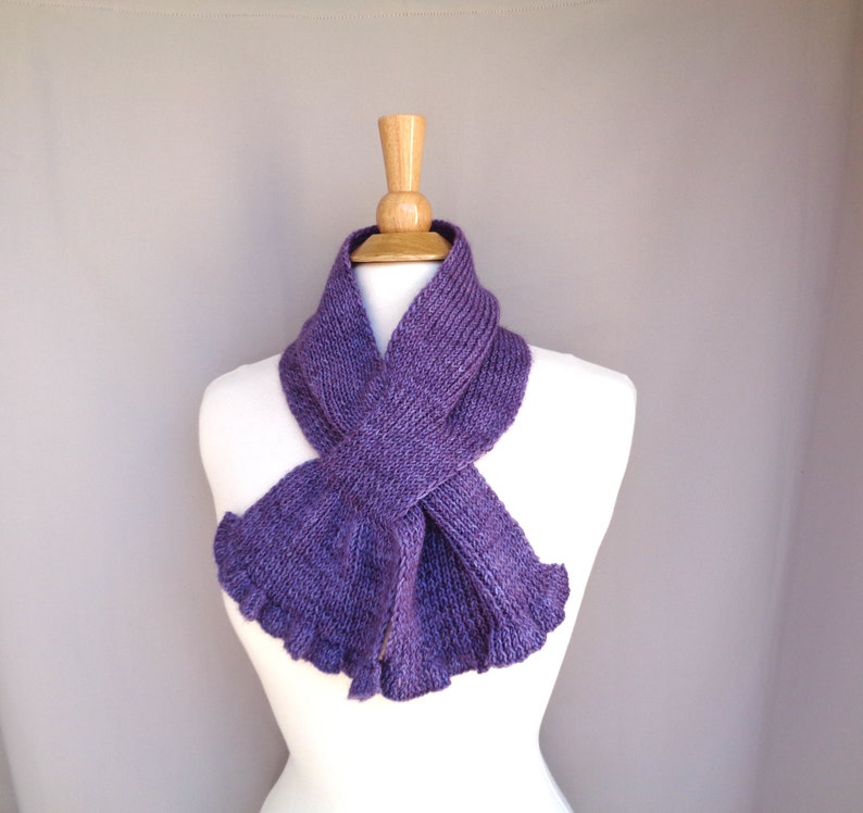 Ruffled Keyhole Scarf Knitting Pattern Cozy Neck Warmer Pull - Etsy