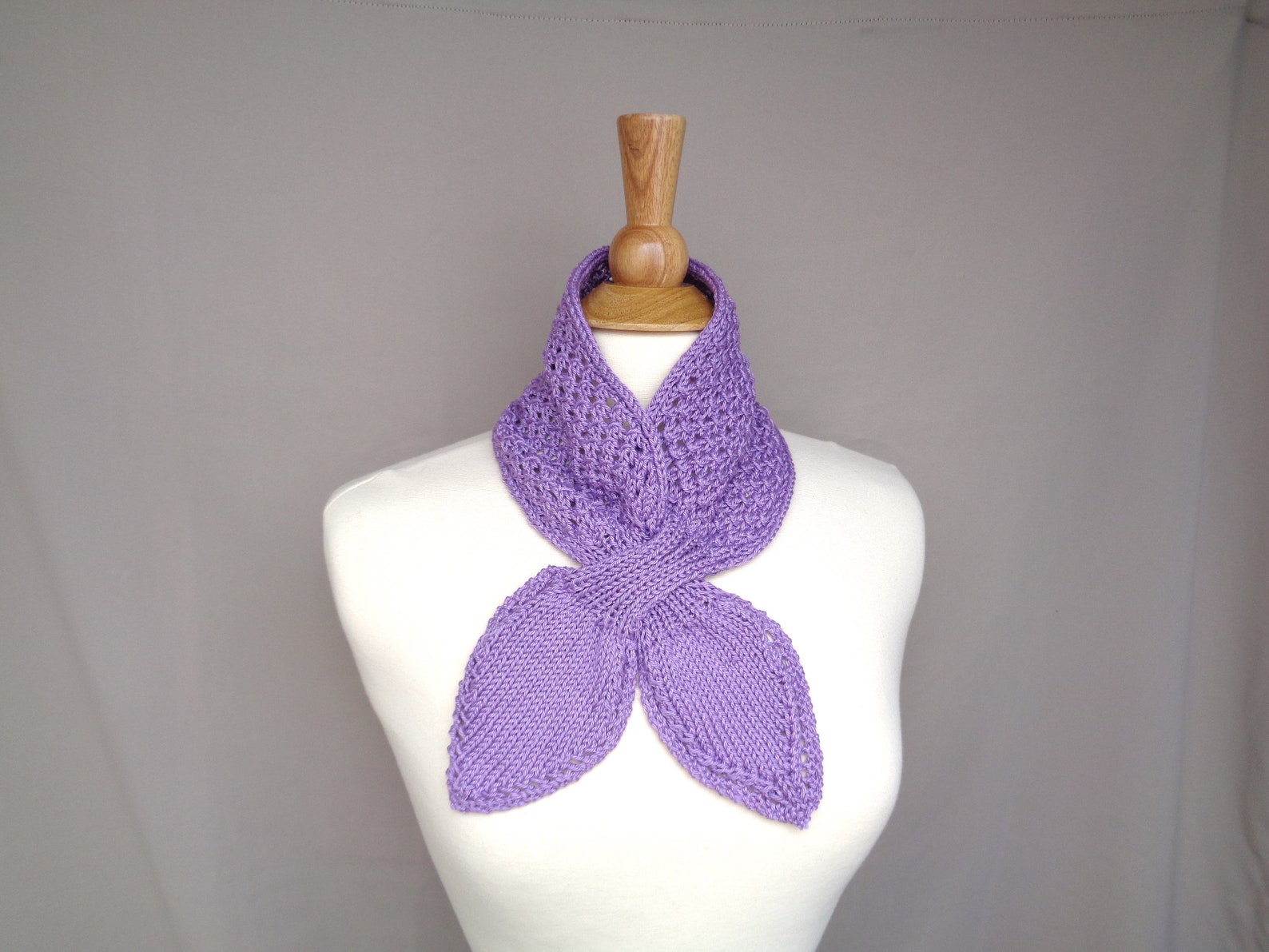 Knot Lace Ascot Scarf Knitting Pattern, Neck Warmer With Bow Leaf Ends ...
