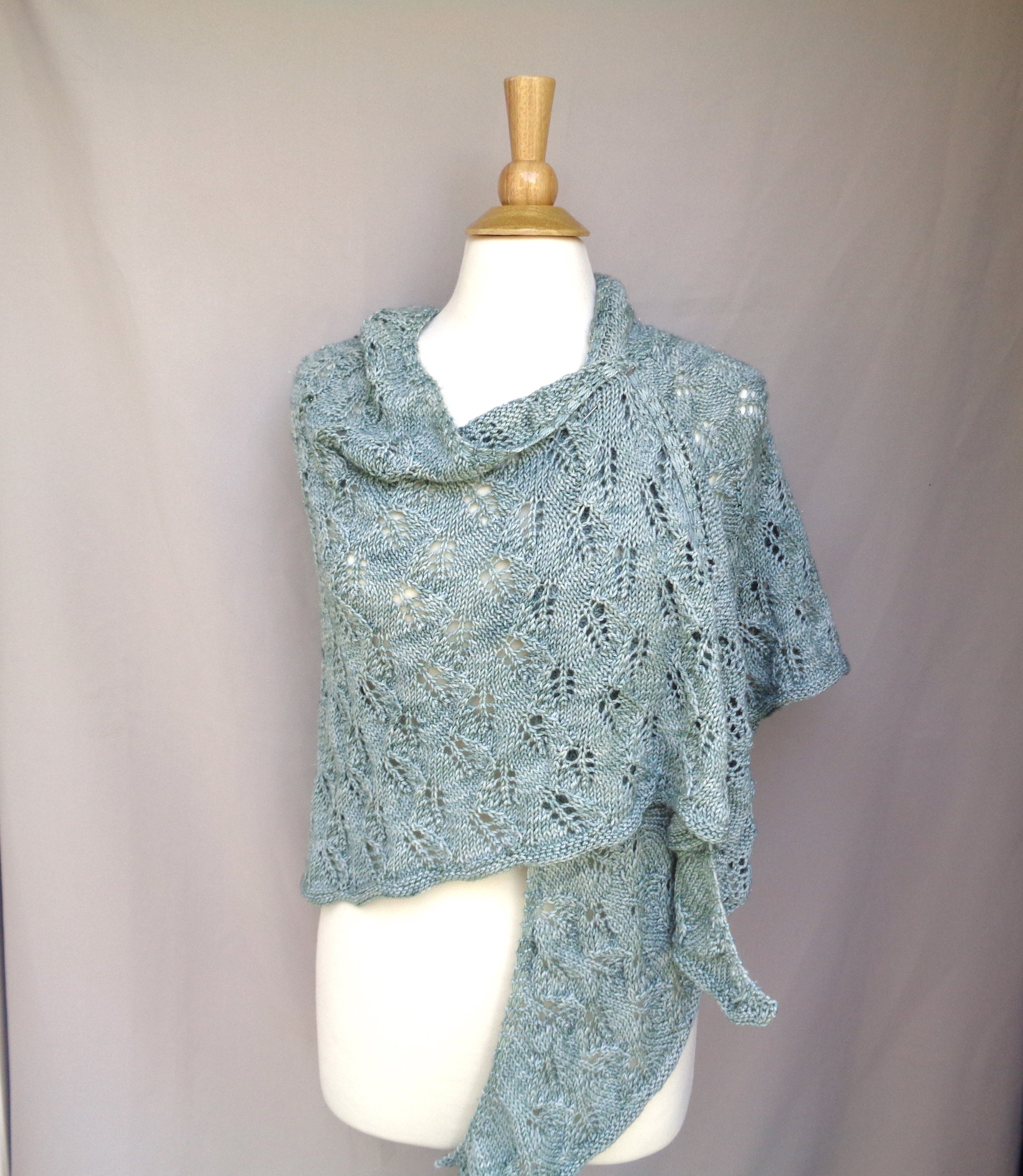 Full Leaf Shawl Knitting Pattern Ivy Lace Leaves Dk Yarn | Etsy