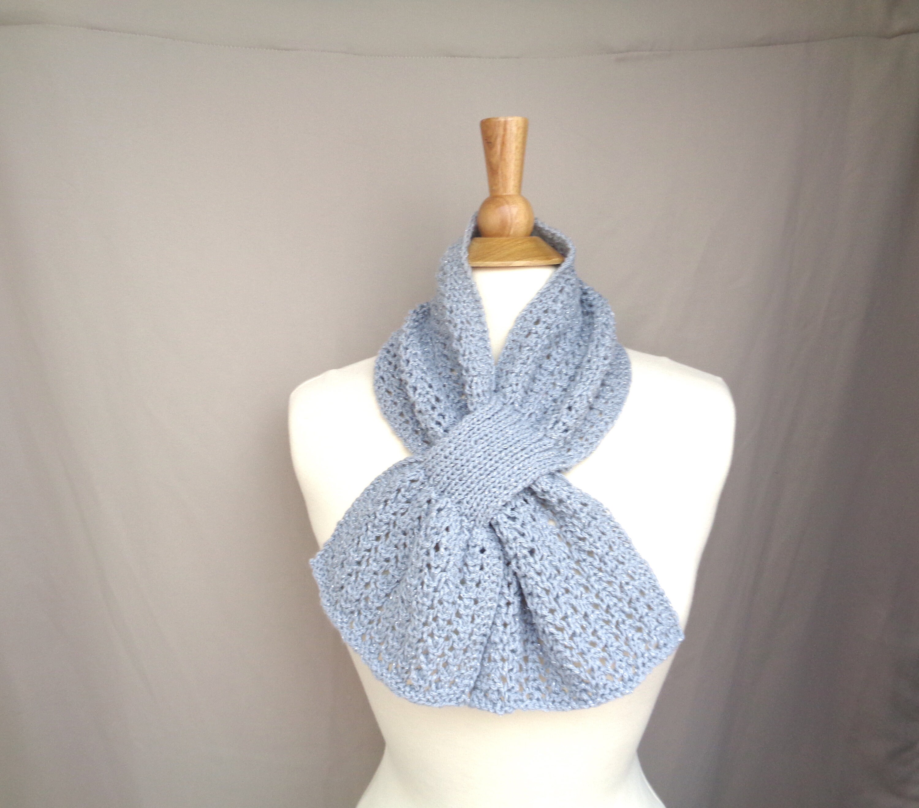Keyhole Scarf With Mesh Lace Design Knitting Pattern Pull - Etsy