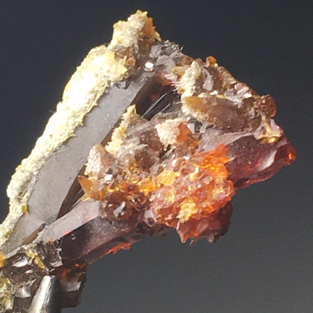 Big Red Zincite Crystal Cluster - Etsy