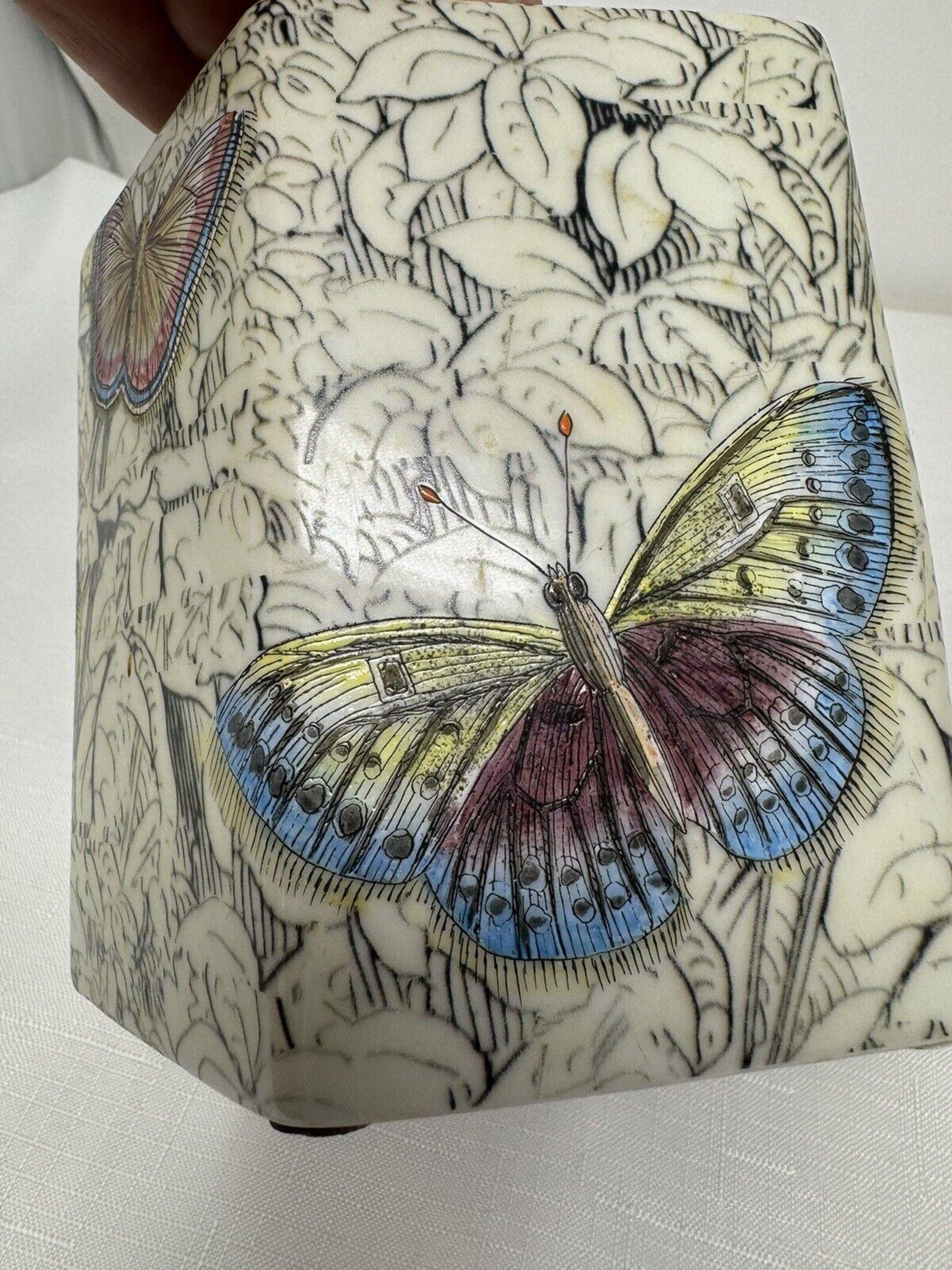 John Derian for Tozai Butterfly Vase Porcelain 5.75 Tall Buttlerflies ...