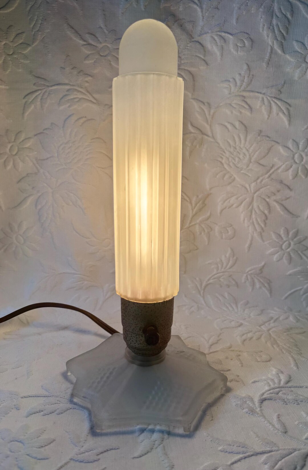 Art Deco Frosted Glass Torpedo / Skyscraper Lamp - Etsy