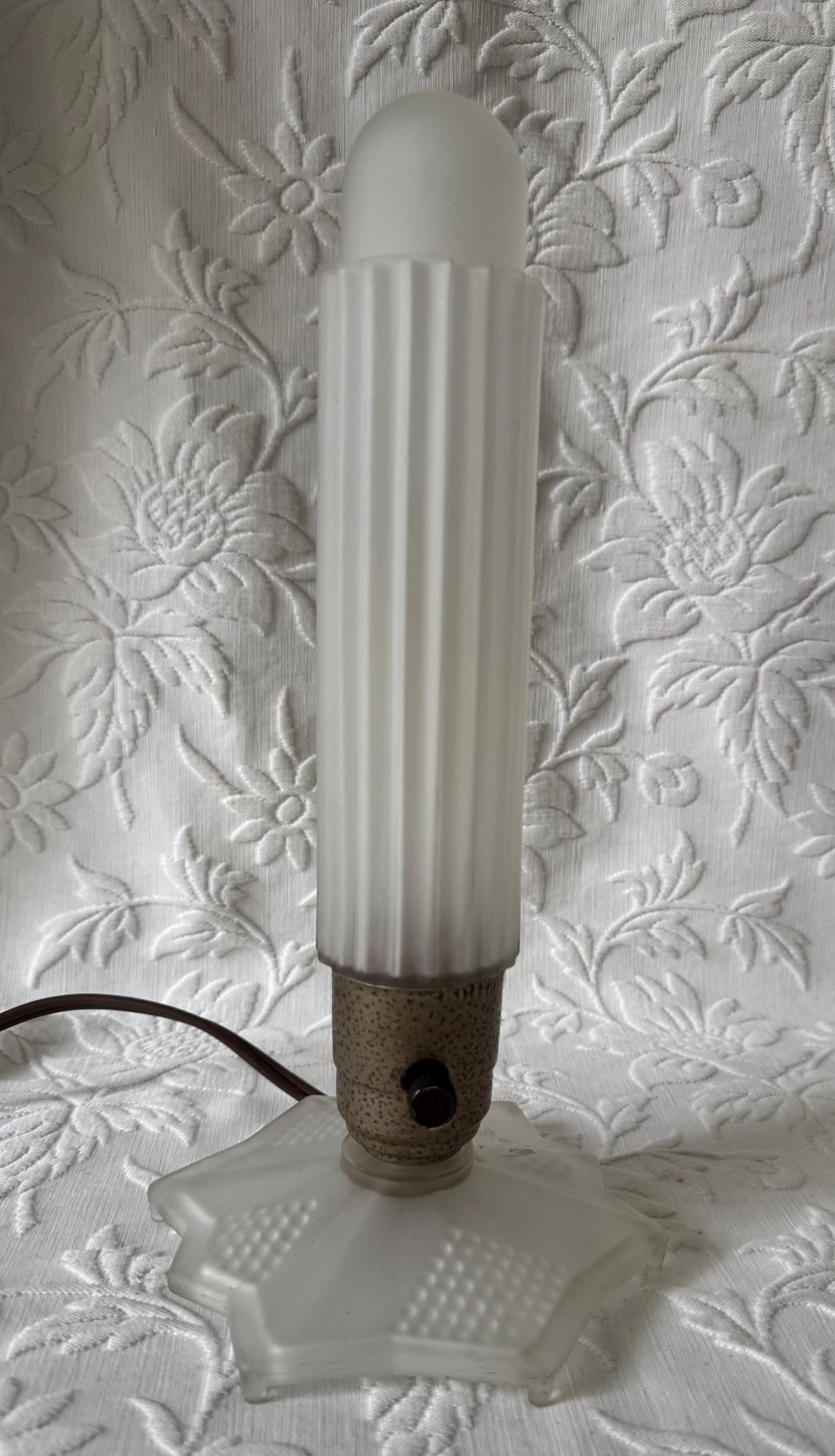 Art Deco Frosted Glass Torpedo / Skyscraper Lamp - Etsy