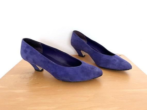 Vintage 1980s/90s Purple Suede Pumps by Sutton Plaza,… - Gem