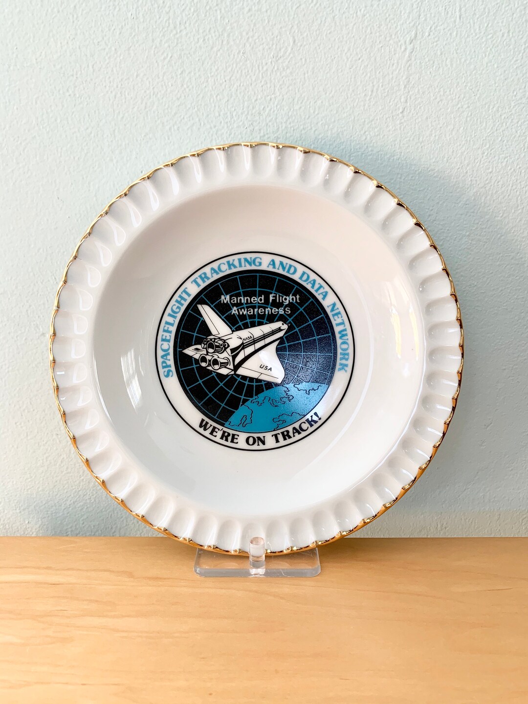 Vintage 1970s NASA Ceramic Plate: Spaceflight Tracking Collectible ...