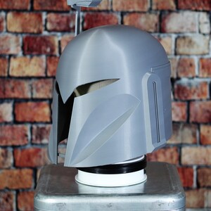 Kosha Reeves Night Owl Mando Helmet - Etsy