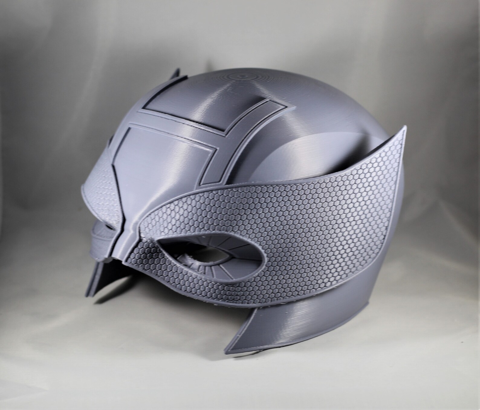 Hawkeye Tadiwa Helmet - Etsy