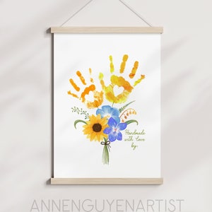 Bouquet Handprint Birthday Gift for Her Mom Mothers Day Grandmas Day ...