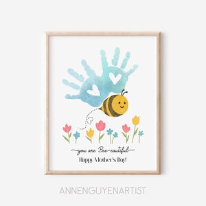 Bee Handprint Mother's Day Keepsake Birthday Gift for Her Mom Grandma ...