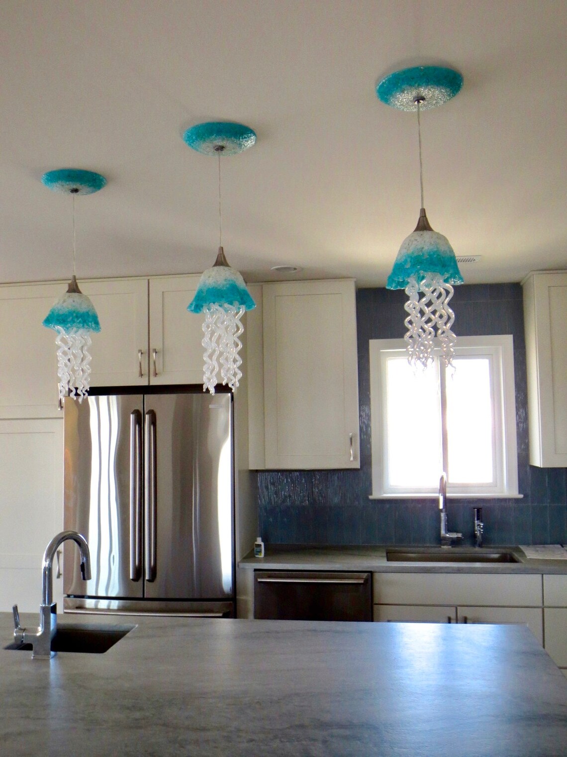 Jellyfish Pendant Light / Chandelier / Blown Glass / Pendant Light ...