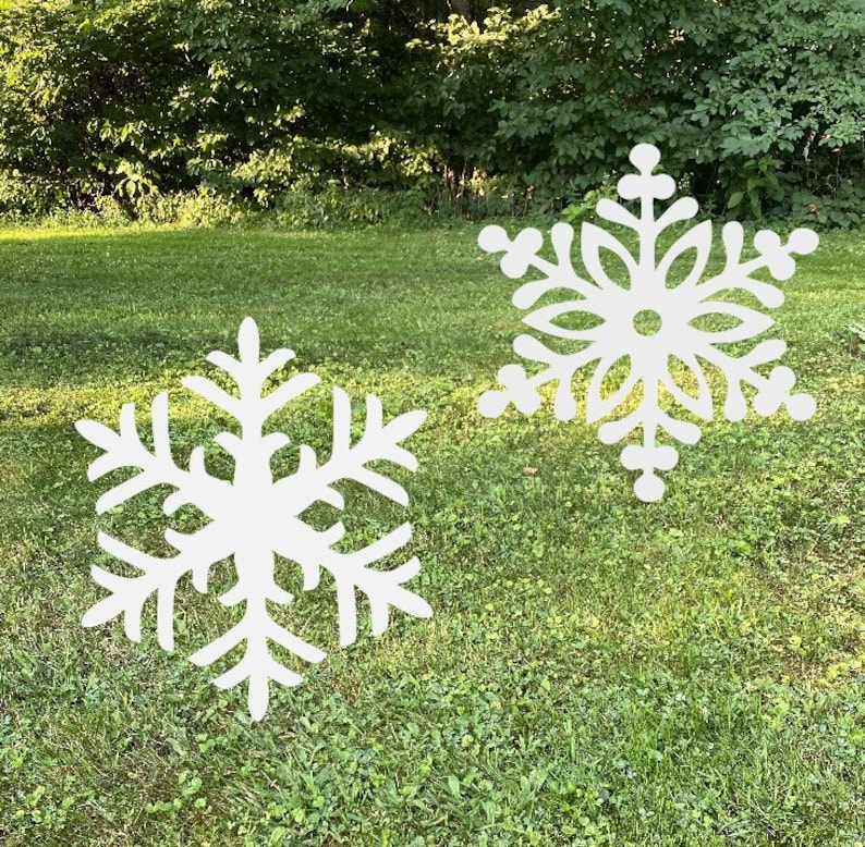 Metal Snowflake Yard Stake | Winter Decor | Garden Art | Yard Art ...