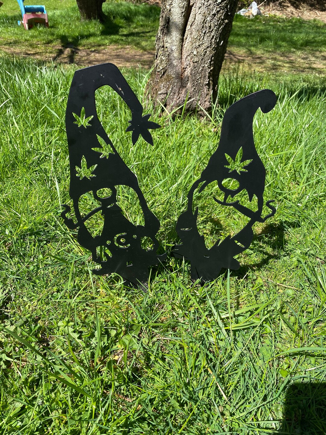 Smokin' Gnomes Metal Garden Stakes, Weed Gnomes, 420 Decor, Yard Stakes ...