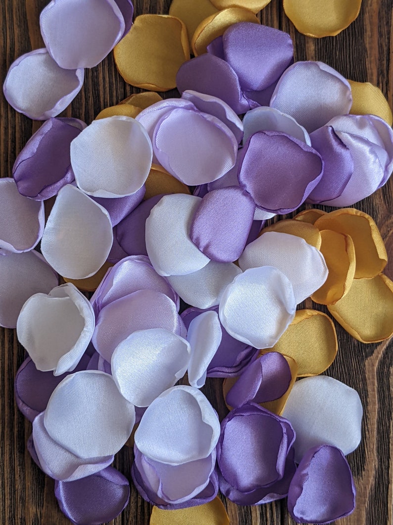 Handmade Satin Rose Petals Lilac Lavender Gold White Confetti Wedding ...
