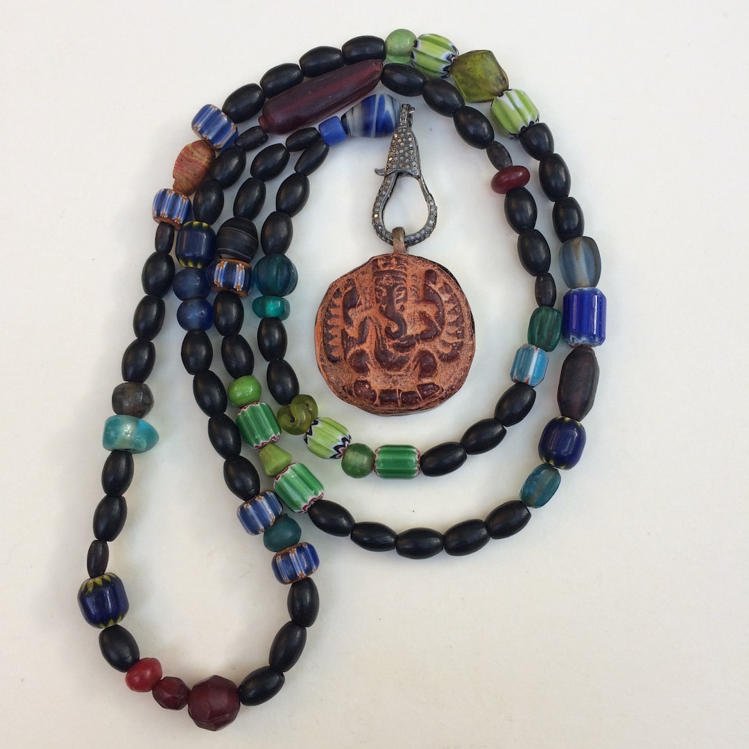 Exceptional Necklace Diamonds Ancient Pearls India Africa and Boxwood ...