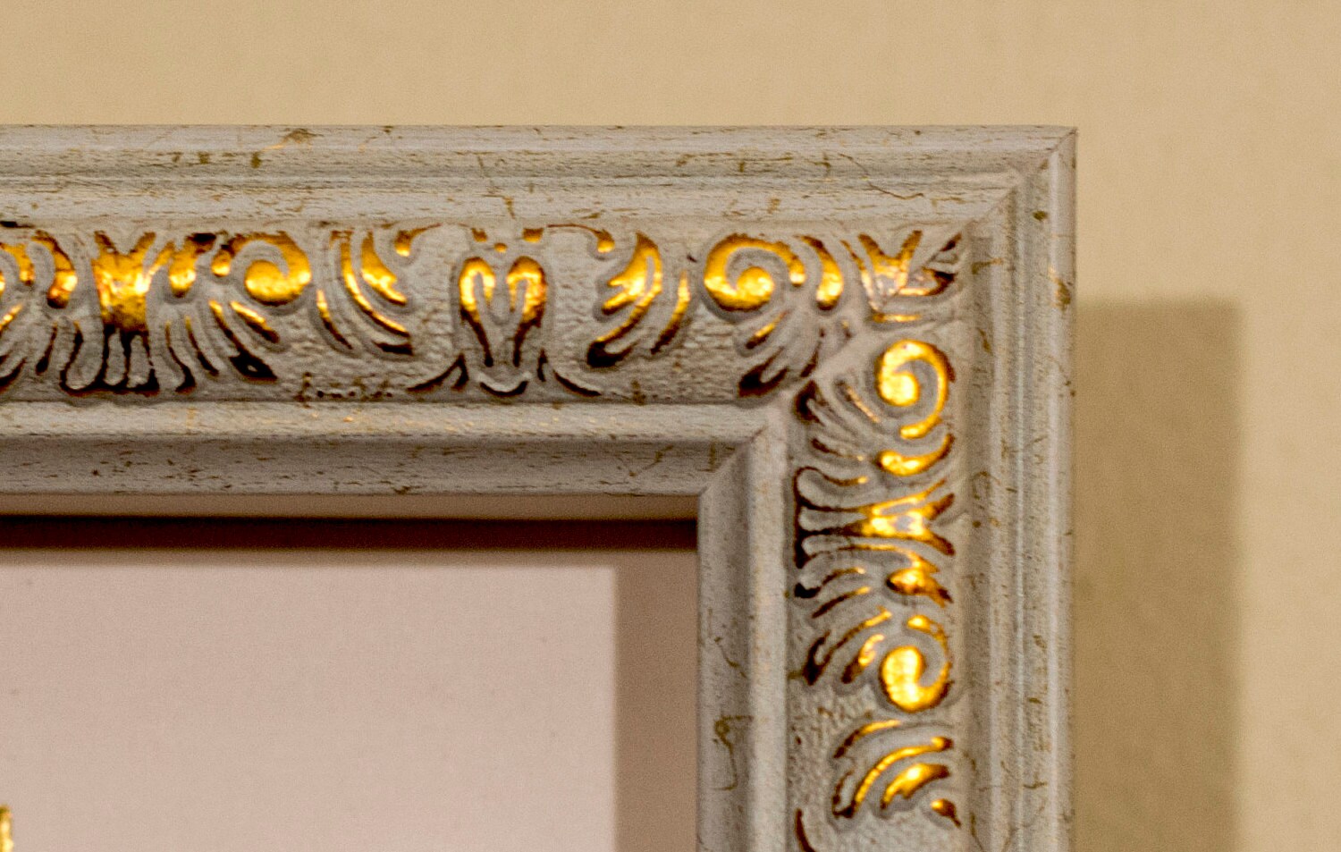 Crown Wall 3d Clay White Decor - Etsy