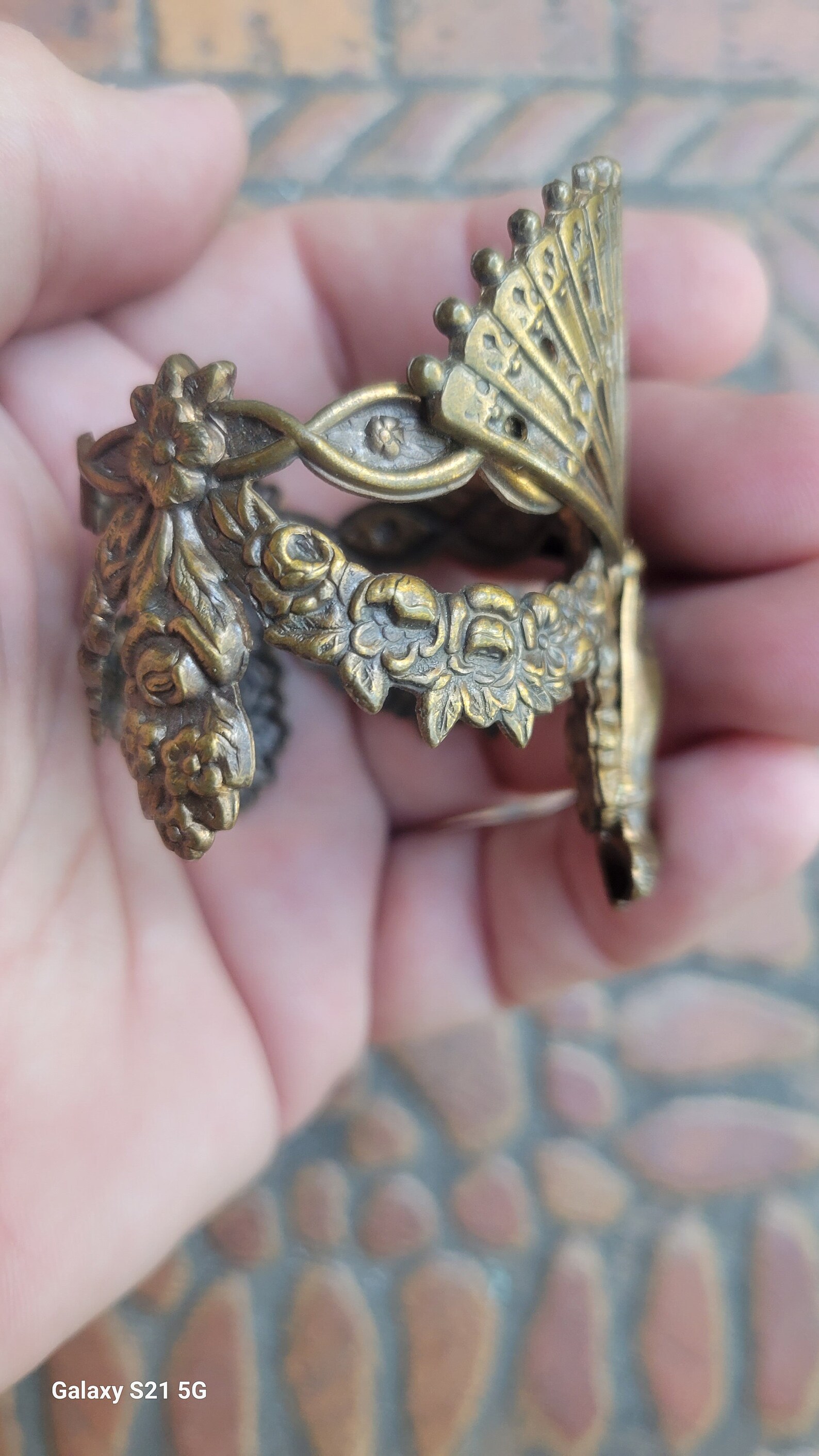 Antique Vintage Victorian Bronze Napkin Ring Holder Lady Hand Holding ...